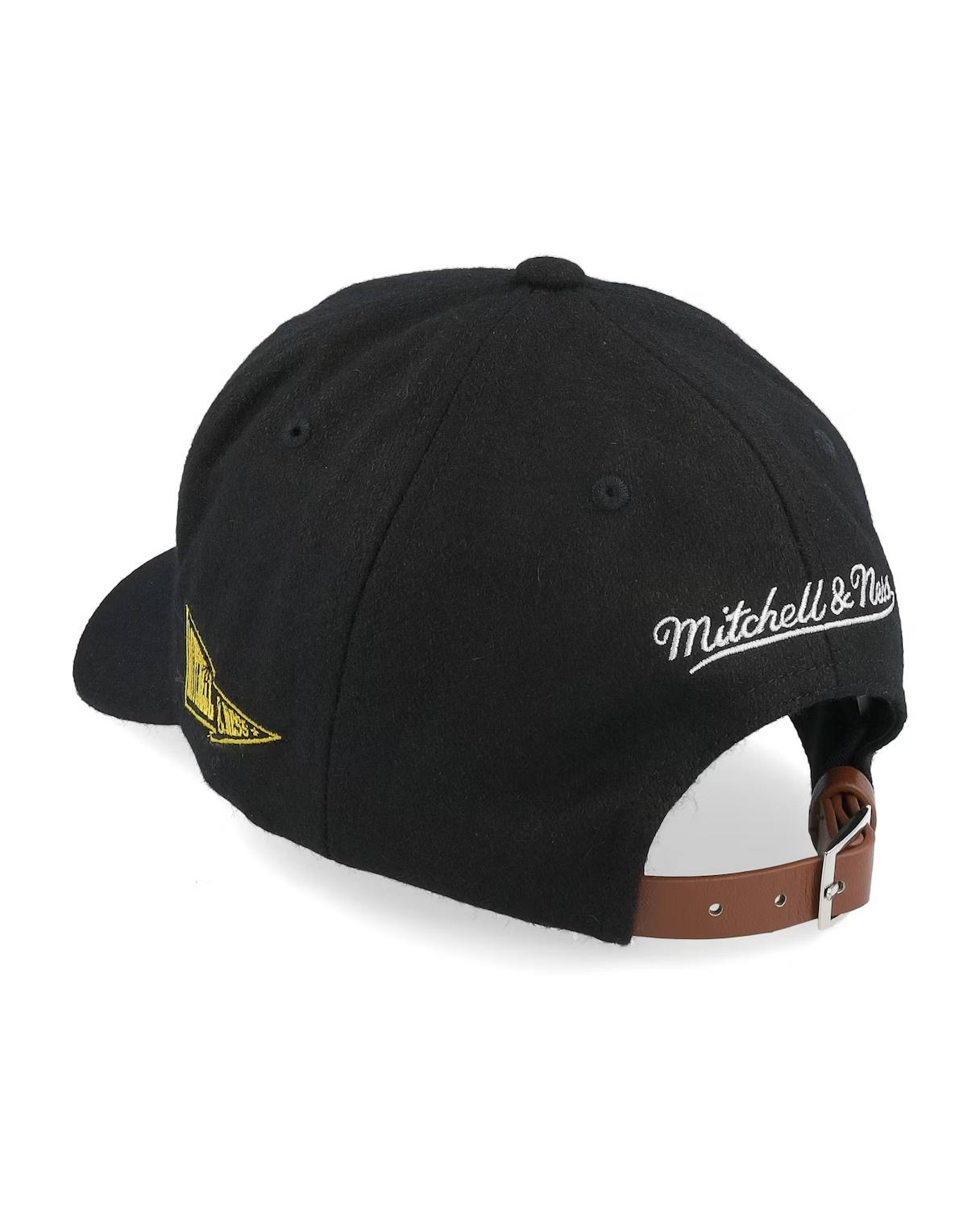 Pennant Strapback Keps - Mitchell & Ness – The Local Store
